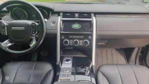 Grey Land Rover Discovery 2017 in Kaunas, with an engine capacity of 2.99 L and mileage of 154 thousand km for 17999 €, photo 7 on AUTOMOTO.COM.LV