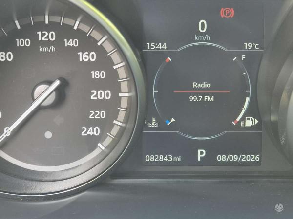 Grey Land Rover Discovery 2017 in Vilnius, with an engine capacity of 2.99 L and mileage of 133 thousand km for 18300 €, photo 1 on AUTOMOTO.COM.LV
