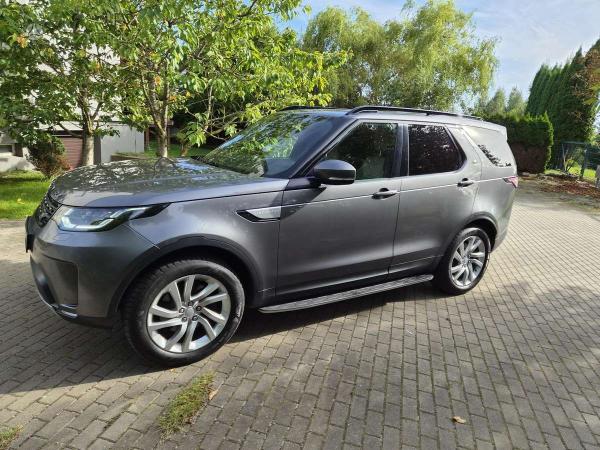 Grey Land Rover Discovery 2017 in Vilnius, with an engine capacity of 2.99 L and mileage of 133 thousand km for 18300 €, photo 11 on AUTOMOTO.COM.LV