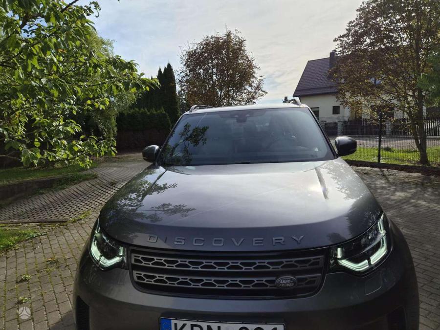 Grey Land Rover Discovery 2017 in Vilnius, with an engine capacity of 2.99 L and mileage of 133 thousand km for 18300 €, photo 12 on AUTOMOTO.COM.LV