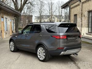 Grey Land Rover Discovery 2018 in Riga, with an engine capacity of 2.00 L and mileage of 128 thousand km for 33000 €, photo 4 on AUTOMOTO.COM.LV