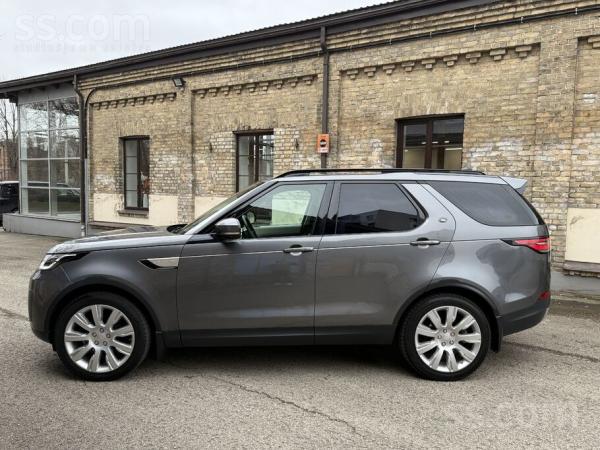 Grey Land Rover Discovery 2018 in Riga, with an engine capacity of 2.00 L and mileage of 128 thousand km for 33000 €, photo 5 on AUTOMOTO.COM.LV