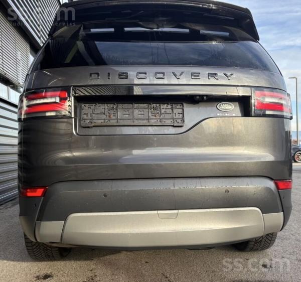 Grey Land Rover Discovery 2018 in Jekabpils, with an engine capacity of 3.00 L and mileage of 152 thousand km for 16900 €, photo 2 on AUTOMOTO.COM.LV