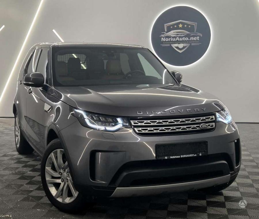 Grey Land Rover Discovery 2018 in Marijampole, with an engine capacity of 2.00 L and mileage of 181 thousand km for 19999 €, photo 1 on AUTOMOTO.COM.LV