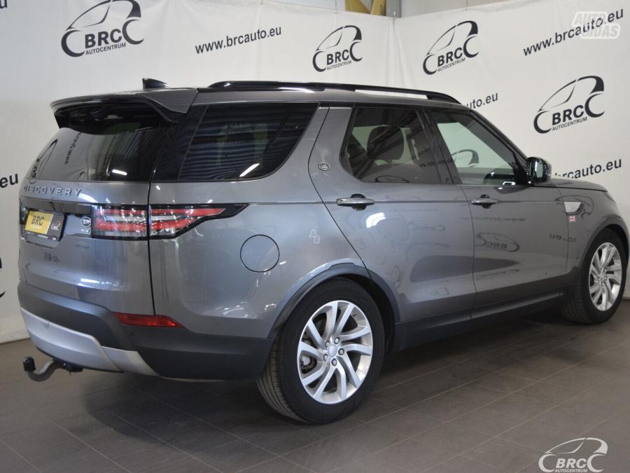 Grey Land Rover Discovery 2018 in Riga, with an engine capacity of 2.00 L and mileage of 211 thousand km for 10500 €, photo 2 on AUTOMOTO.COM.LV