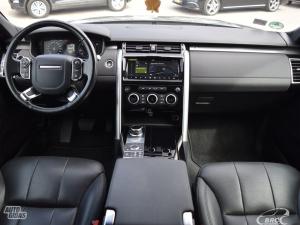 Grey Land Rover Discovery 2018 in Riga, with an engine capacity of 2.00 L and mileage of 211 thousand km for 10500 €, photo 4 on AUTOMOTO.COM.LV