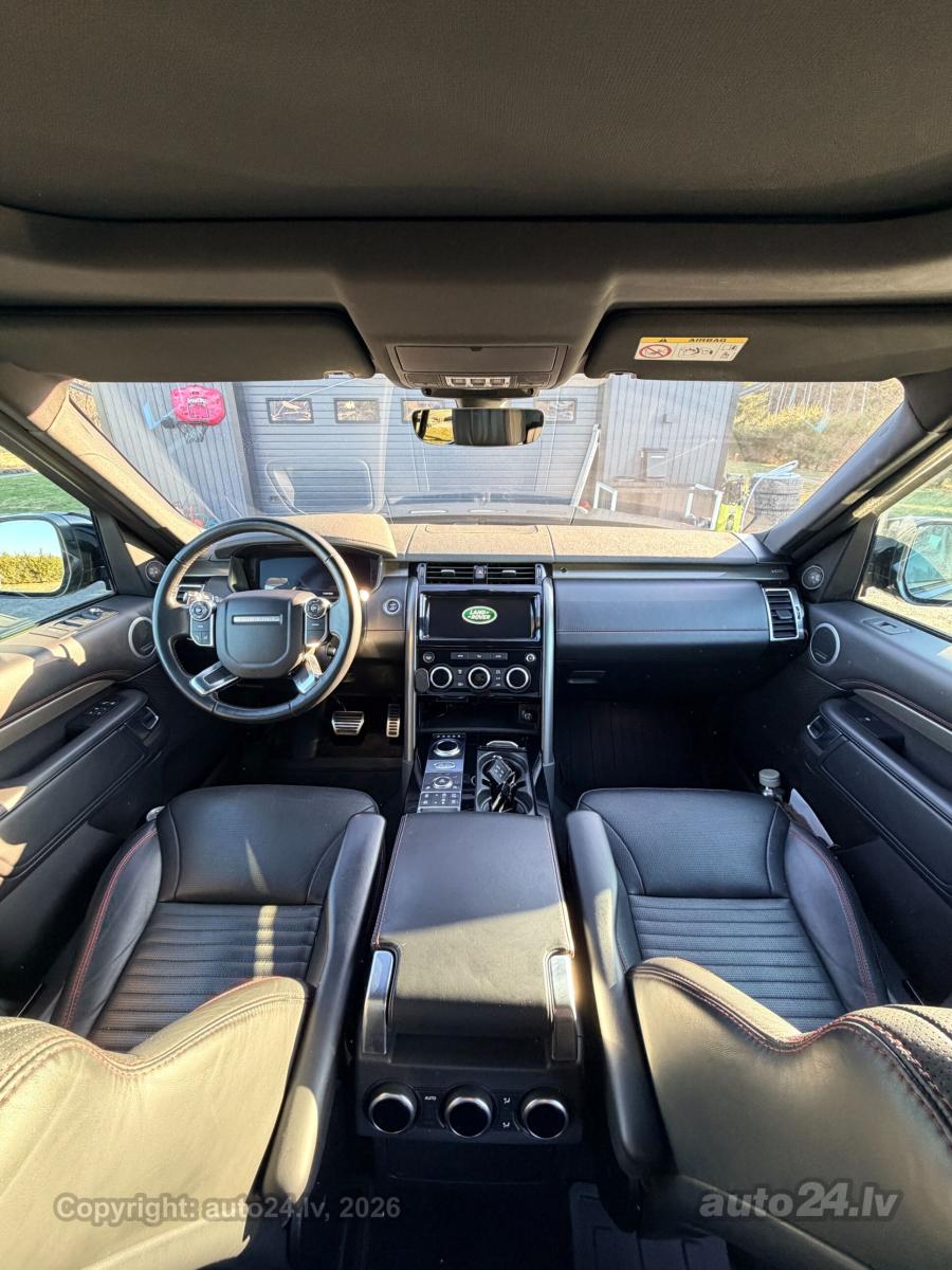 Grey Land Rover Discovery 2018 in Rapla, with an engine capacity of 3.00 L and mileage of 153 thousand km for 31900 €, photo 9 on AUTOMOTO.COM.LV