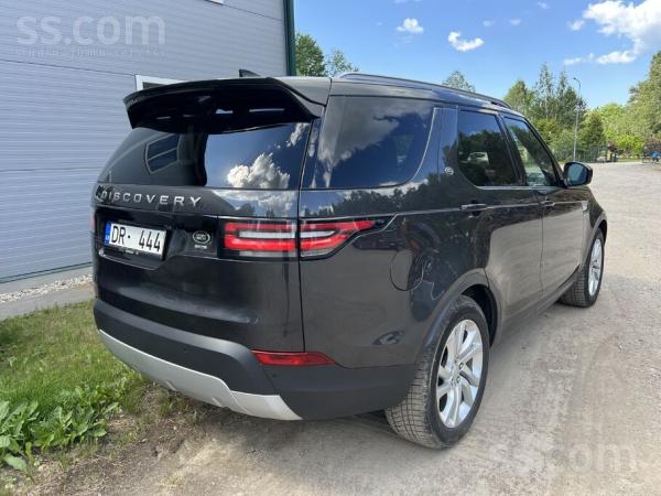 Pelēks Land Rover Discovery 2018 Jūrmala, ar dzinēja tilpumu 2.00 L un nobraukumu 0 tūkst. km par 21500 €, foto 4 vietnē AUTOMOTO.COM.LV