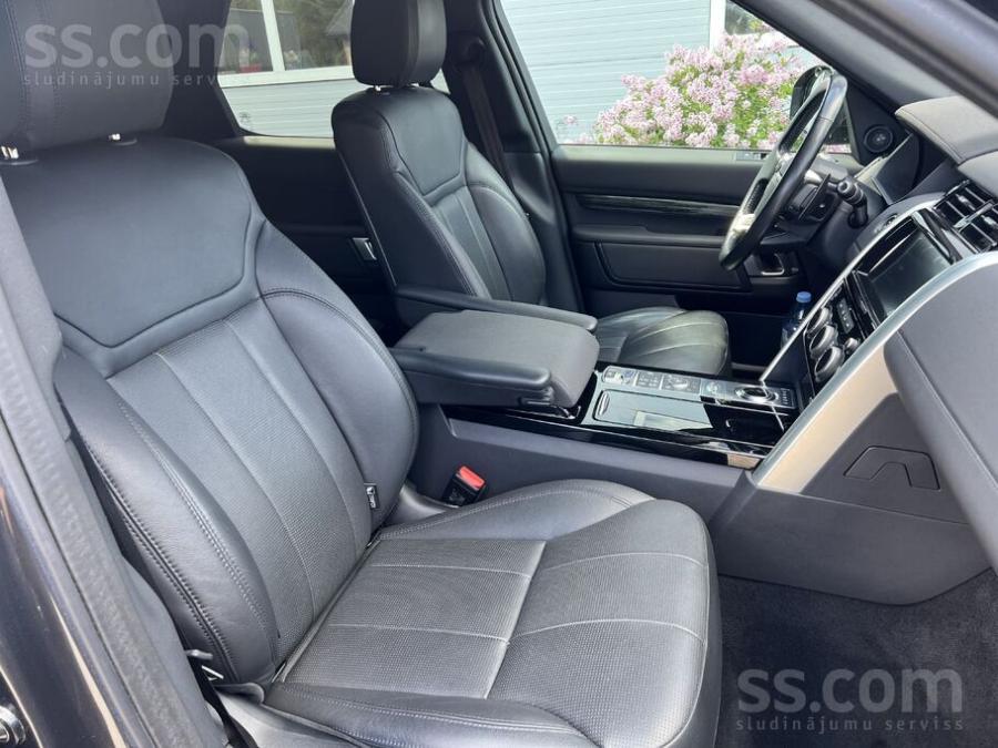 Grey Land Rover Discovery 2018 in Jurmala, with an engine capacity of 2.00 L and mileage of 0 thousand km for 21500 €, photo 7 on AUTOMOTO.COM.LV