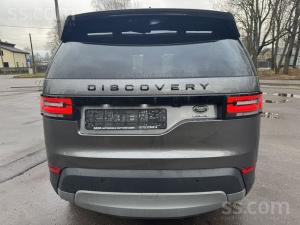 Grey Land Rover Discovery 2018 in Riga, with an engine capacity of 3.00 L and mileage of 140 thousand km for 23900 €, photo 7 on AUTOMOTO.COM.LV