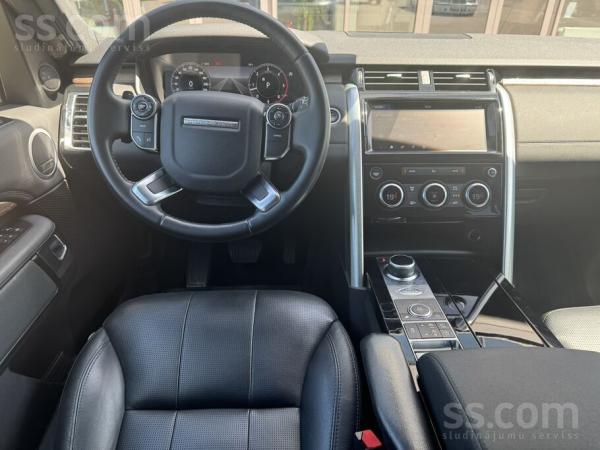 Pelēks Land Rover Discovery 2018 Rīga, ar dzinēja tilpumu 3.00 L un nobraukumu 143 tūkst. km par 23900 €, foto 7 vietnē AUTOMOTO.COM.LV