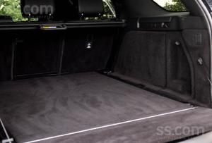 Pelēks Land Rover Discovery 2018 Rīga, ar dzinēja tilpumu 3.00 L un nobraukumu 147 tūkst. km par 21500 €, foto 18 vietnē AUTOMOTO.COM.LV
