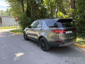 Pelēks Land Rover Discovery 2018 Rīga, ar dzinēja tilpumu 3.00 L un nobraukumu 260 tūkst. km par 19000 €, foto 4 vietnē AUTOMOTO.COM.LV