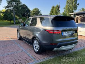 Pelēks Land Rover Discovery 2018 Madona, ar dzinēja tilpumu 2.00 L un nobraukumu 96 tūkst. km par 24999 €, foto 4 vietnē AUTOMOTO.COM.LV