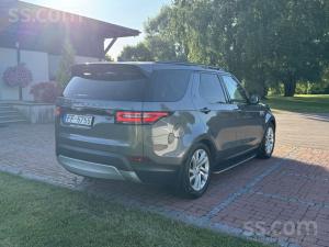 Pelēks Land Rover Discovery 2018 Madona, ar dzinēja tilpumu 2.00 L un nobraukumu 96 tūkst. km par 24999 €, foto 6 vietnē AUTOMOTO.COM.LV