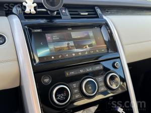 Pelēks Land Rover Discovery 2018 Madona, ar dzinēja tilpumu 2.00 L un nobraukumu 96 tūkst. km par 24999 €, foto 10 vietnē AUTOMOTO.COM.LV
