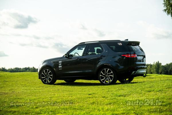 Grey Land Rover Discovery 2018 in Tallinn, with an engine capacity of 3.00 L and mileage of 161 thousand km for 29900 €, photo 5 on AUTOMOTO.COM.LV