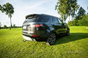 Pelēks Land Rover Discovery 2018 Tallina, ar dzinēja tilpumu 3.00 L un nobraukumu 161 tūkst. km par 29900 €, foto 10 vietnē AUTOMOTO.COM.LV