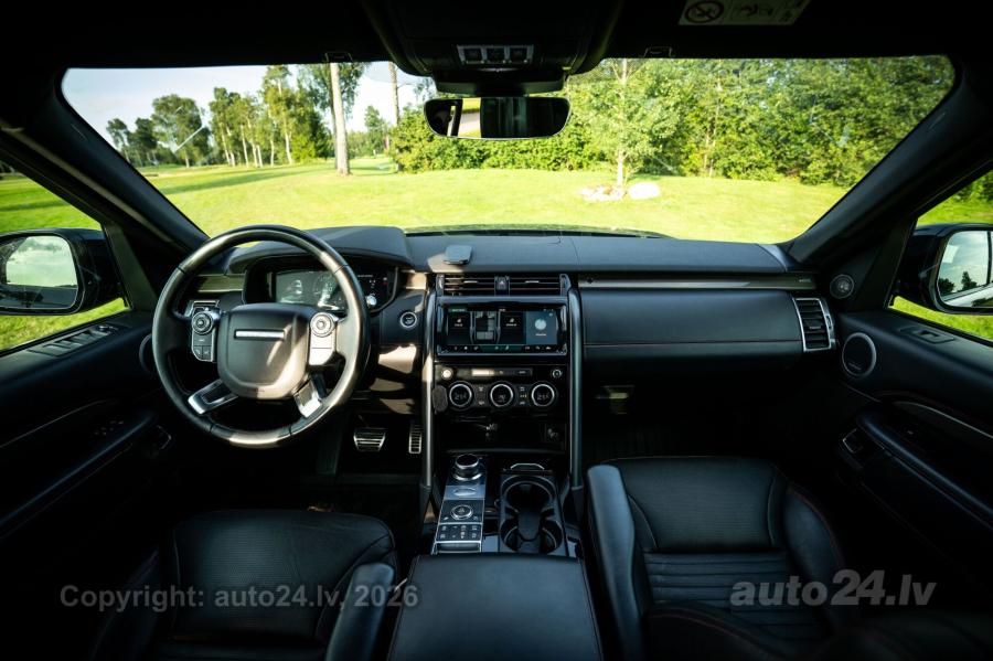 Pelēks Land Rover Discovery 2018 Tallina, ar dzinēja tilpumu 3.00 L un nobraukumu 161 tūkst. km par 29900 €, foto 12 vietnē AUTOMOTO.COM.LV