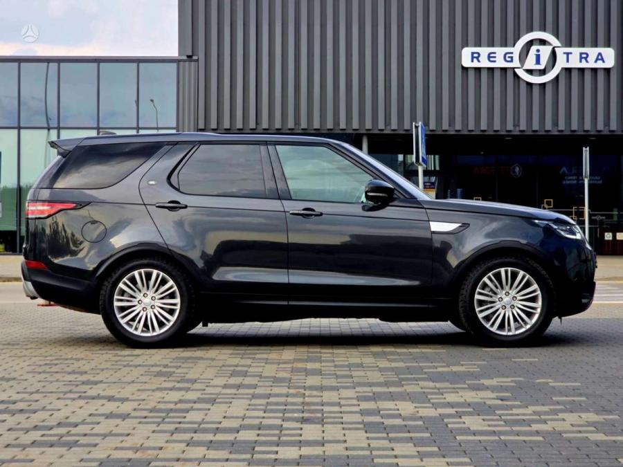 Pelēks Land Rover Discovery 2018 Šauļi, ar dzinēja tilpumu 3.00 L un nobraukumu 199 tūkst. km par 18250 €, foto 10 vietnē AUTOMOTO.COM.LV