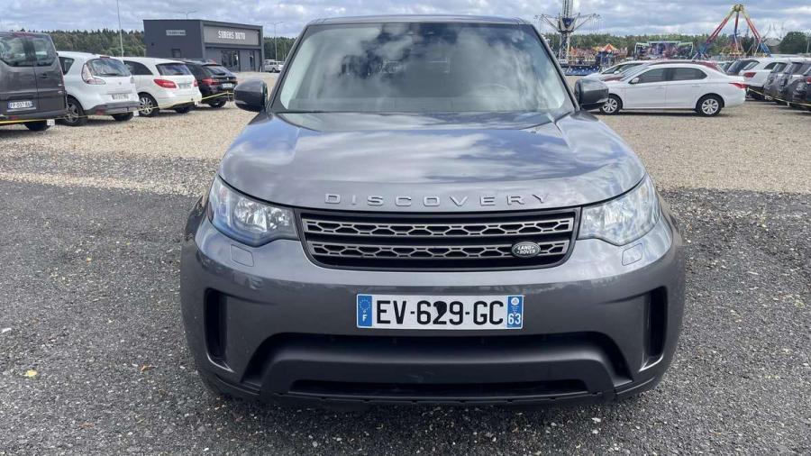 Grey Land Rover Discovery 2018 in Taurage, with an engine capacity of 2.00 L and mileage of 160 thousand km for 12900 €, photo 1 on AUTOMOTO.COM.LV