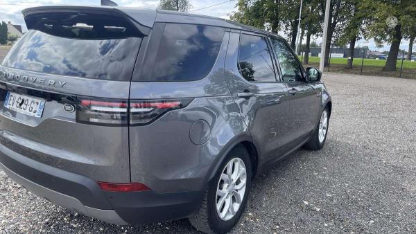 Pelēks Land Rover Discovery 2018 Tauragė, ar dzinēja tilpumu 2.00 L un nobraukumu 160 tūkst. km par 12900 €, foto 7 vietnē AUTOMOTO.COM.LV