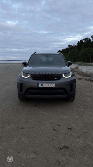 Grey Land Rover Discovery 2018 in Jurmala, with an engine capacity of 2.99 L and mileage of 210 thousand km for 19200 €, photo 9 on AUTOMOTO.COM.LV