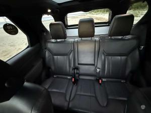 Grey Land Rover Discovery 2018 in Jurmala, with an engine capacity of 2.99 L and mileage of 210 thousand km for 19200 €, photo 19 on AUTOMOTO.COM.LV