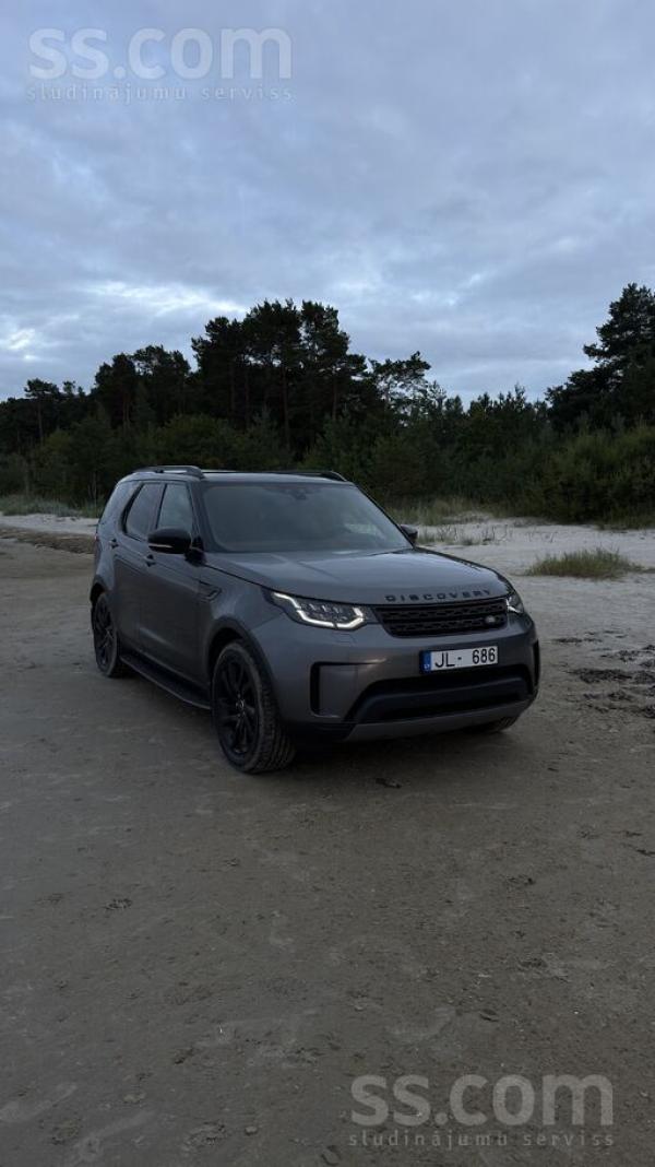Grey Land Rover Discovery 2018 in Jurmala, with an engine capacity of 3.00 L and mileage of 210 thousand km for 19999 €, photo 8 on AUTOMOTO.COM.LV