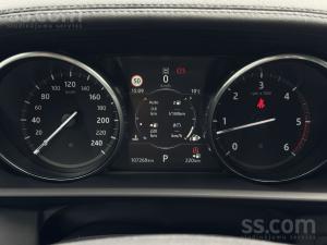 Grey Land Rover Discovery 2018 in Valmiera, with an engine capacity of 3.00 L and mileage of 107 thousand km for 27200 €, photo 13 on AUTOMOTO.COM.LV