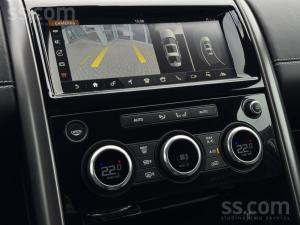Grey Land Rover Discovery 2018 in Valmiera, with an engine capacity of 3.00 L and mileage of 107 thousand km for 27200 €, photo 15 on AUTOMOTO.COM.LV