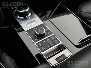 Grey Land Rover Discovery 2018 in Valmiera, with an engine capacity of 3.00 L and mileage of 107 thousand km for 27200 €, photo 17 on AUTOMOTO.COM.LV