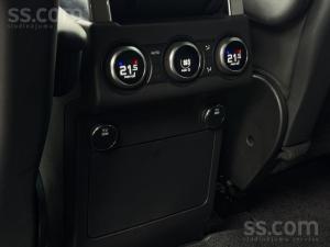 Grey Land Rover Discovery 2018 in Valmiera, with an engine capacity of 3.00 L and mileage of 107 thousand km for 27200 €, photo 20 on AUTOMOTO.COM.LV