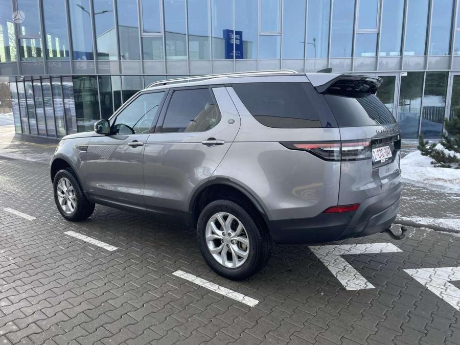 Grey Land Rover Discovery 2020 in Vilnius, with an engine capacity of 2.00 L and mileage of 256 thousand km for 17900 €, photo 9 on AUTOMOTO.COM.LV
