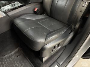 Grey Land Rover Discovery 2020 in Vilnius, with an engine capacity of 2.00 L and mileage of 133 thousand km for 24991 €, photo 12 on AUTOMOTO.COM.LV