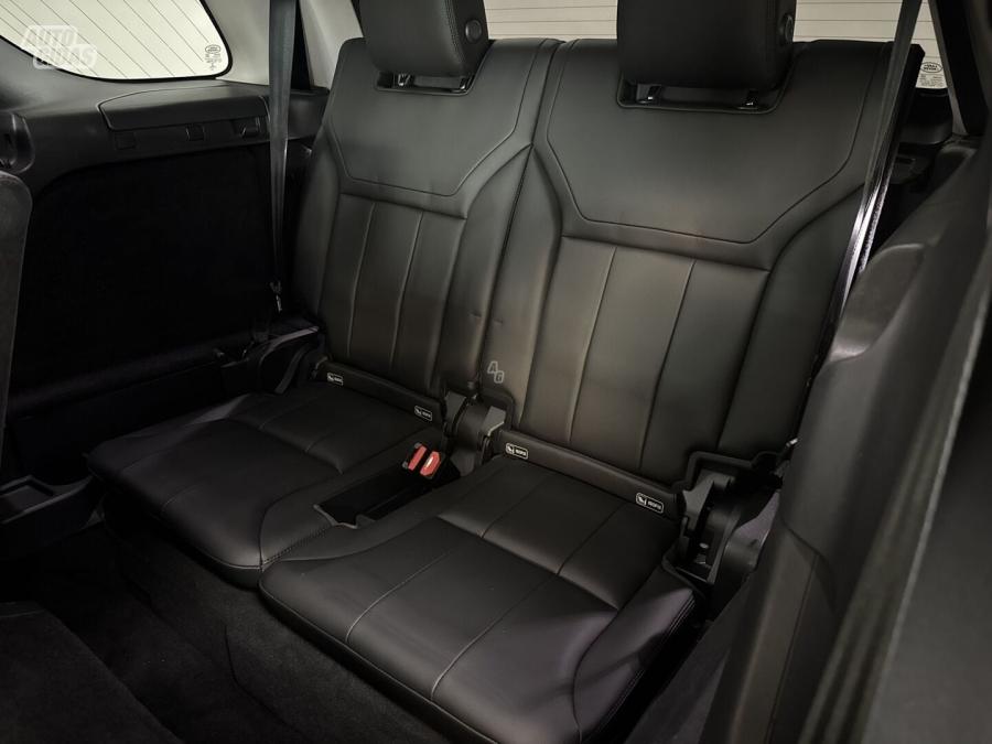 Grey Land Rover Discovery 2020 in Vilnius, with an engine capacity of 2.00 L and mileage of 133 thousand km for 24991 €, photo 25 on AUTOMOTO.COM.LV
