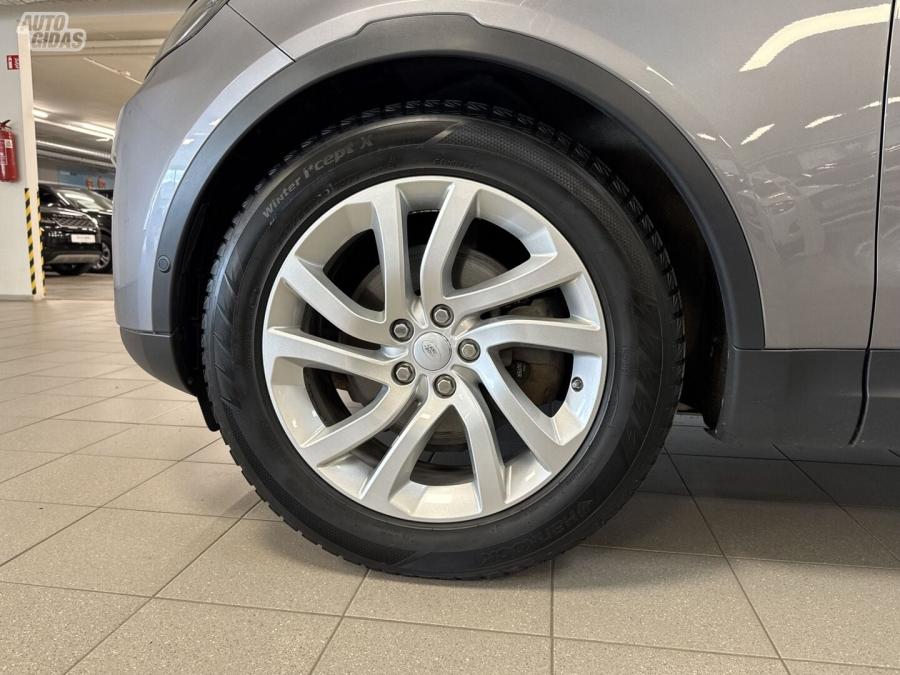Grey Land Rover Discovery 2020 in Vilnius, with an engine capacity of 2.00 L and mileage of 133 thousand km for 24991 €, photo 28 on AUTOMOTO.COM.LV