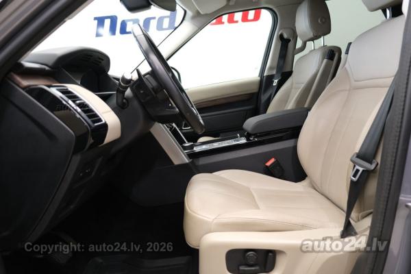 Pelēks Land Rover Discovery 2020 Tallina, ar dzinēja tilpumu 3.00 L un nobraukumu 128 tūkst. km par 32900 €, foto 5 vietnē AUTOMOTO.COM.LV
