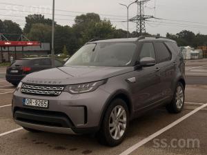 Grey Land Rover Discovery 2020 in Riga, with an engine capacity of 2.00 L and mileage of 70 thousand km for 24900 €, photo 3 on AUTOMOTO.COM.LV