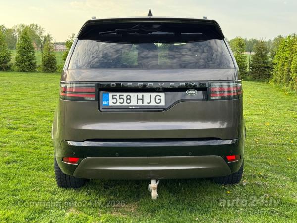 Pelēks Land Rover Discovery 2021 Tallina, ar dzinēja tilpumu 3.00 L un nobraukumu 126 tūkst. km par 40300 €, foto 6 vietnē AUTOMOTO.COM.LV