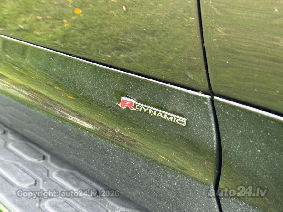 Grey Land Rover Discovery 2021 in Tallinn, with an engine capacity of 3.00 L and mileage of 126 thousand km for 40300 €, photo 27 on AUTOMOTO.COM.LV