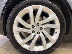 Pelēks Land Rover Discovery 2021 Tallina, ar dzinēja tilpumu 3.00 L un nobraukumu 136 tūkst. km par 36900 €, foto 15 vietnē AUTOMOTO.COM.LV