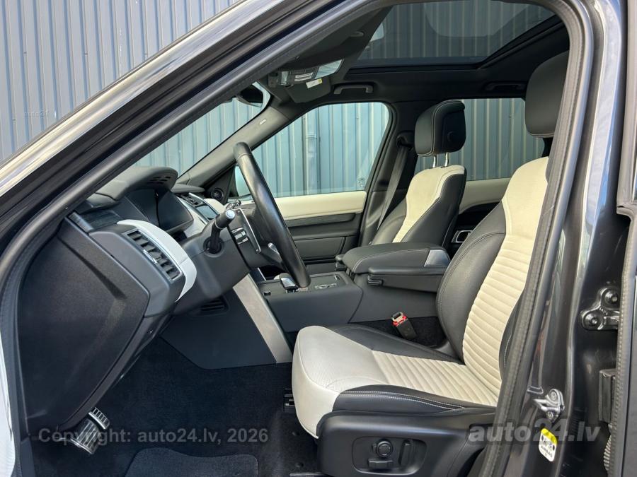 Grey Land Rover Discovery 2022 in Tallinn, with an engine capacity of 3.00 L and mileage of 138 thousand km for 39900 €, photo 6 on AUTOMOTO.COM.LV