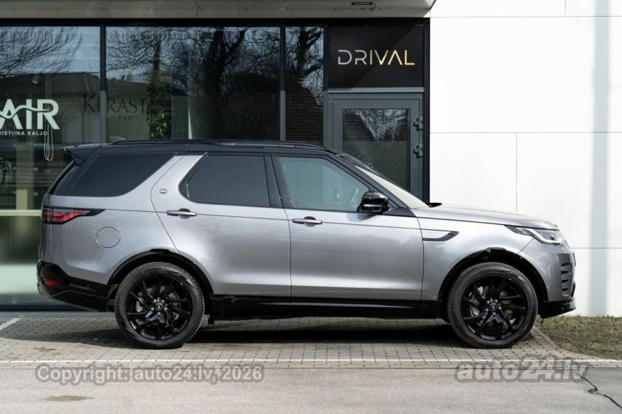 Pelēks Land Rover Discovery 2023 Tallina, ar dzinēja tilpumu 3.00 L un nobraukumu 28 tūkst. km par 59900 €, foto 5 vietnē AUTOMOTO.COM.LV