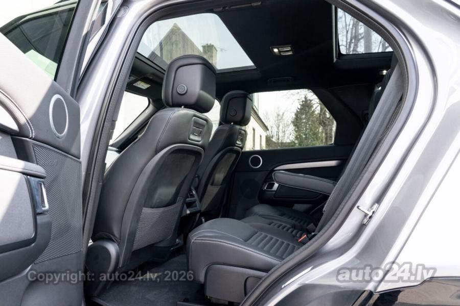 Pelēks Land Rover Discovery 2023 Tallina, ar dzinēja tilpumu 3.00 L un nobraukumu 28 tūkst. km par 59900 €, foto 9 vietnē AUTOMOTO.COM.LV