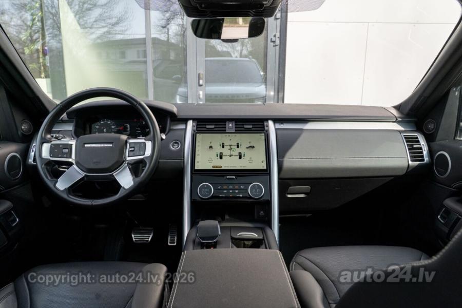 Pelēks Land Rover Discovery 2023 Tallina, ar dzinēja tilpumu 3.00 L un nobraukumu 28 tūkst. km par 59900 €, foto 11 vietnē AUTOMOTO.COM.LV