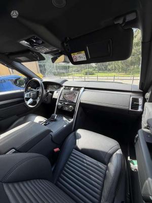 Pelēks Land Rover Discovery 2024 Kauņa, ar dzinēja tilpumu 3.00 L un nobraukumu 90 tūkst. km par 55000 €, foto 8 vietnē AUTOMOTO.COM.LV