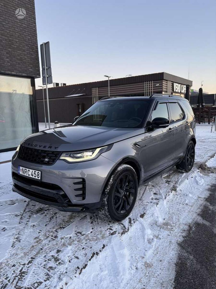 Pelēks Land Rover Discovery 2024 Kauņa, ar dzinēja tilpumu 3.00 L un nobraukumu 90 tūkst. km par 55000 €, foto 18 vietnē AUTOMOTO.COM.LV