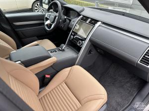 Grey Land Rover Discovery 2025 in Vilnius, with an engine capacity of 3.00 L and mileage of 34 thousand km for 72500 €, photo 16 on AUTOMOTO.COM.LV