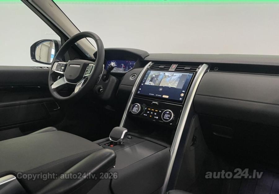 Pelēks Land Rover Discovery 2021 Tallina, ar dzinēja tilpumu 3.00 L un nobraukumu 110 tūkst. km par 46890 €, foto 15 vietnē AUTOMOTO.COM.LV